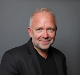 People - LEONINE STUDIOS